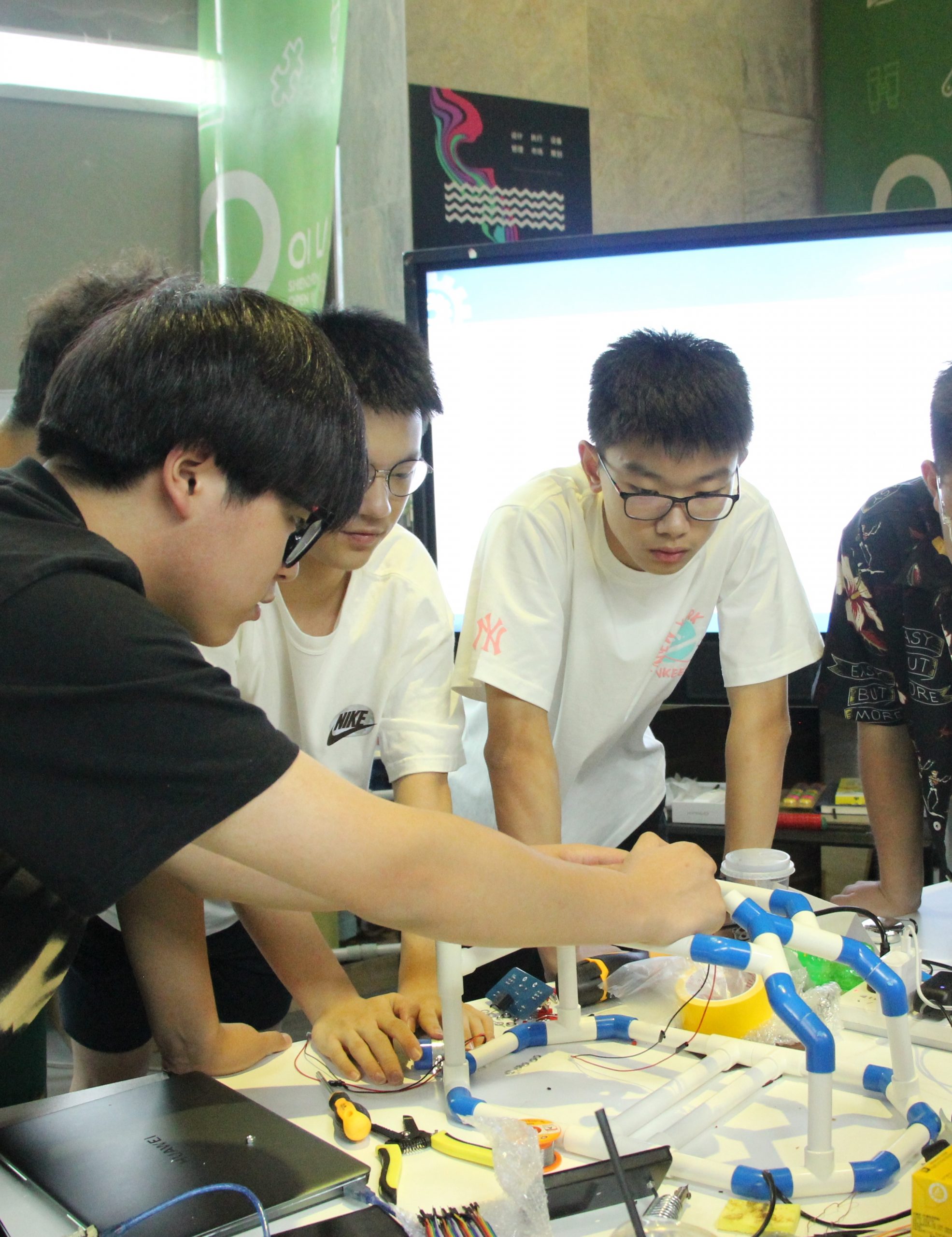 【深圳】iFish 水下机器人创新设计与海洋探索 - 阿思丹全球专业实践计划